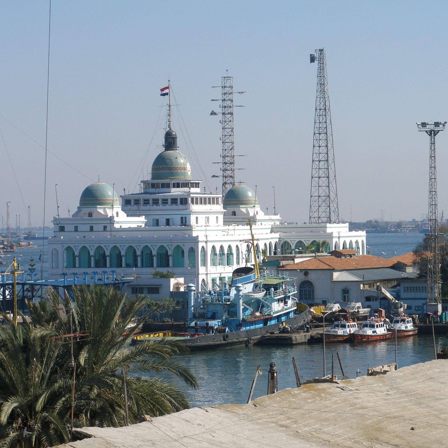 Building of Suez Canal Authority - Bâtiment administratif à Port-Saïd ...