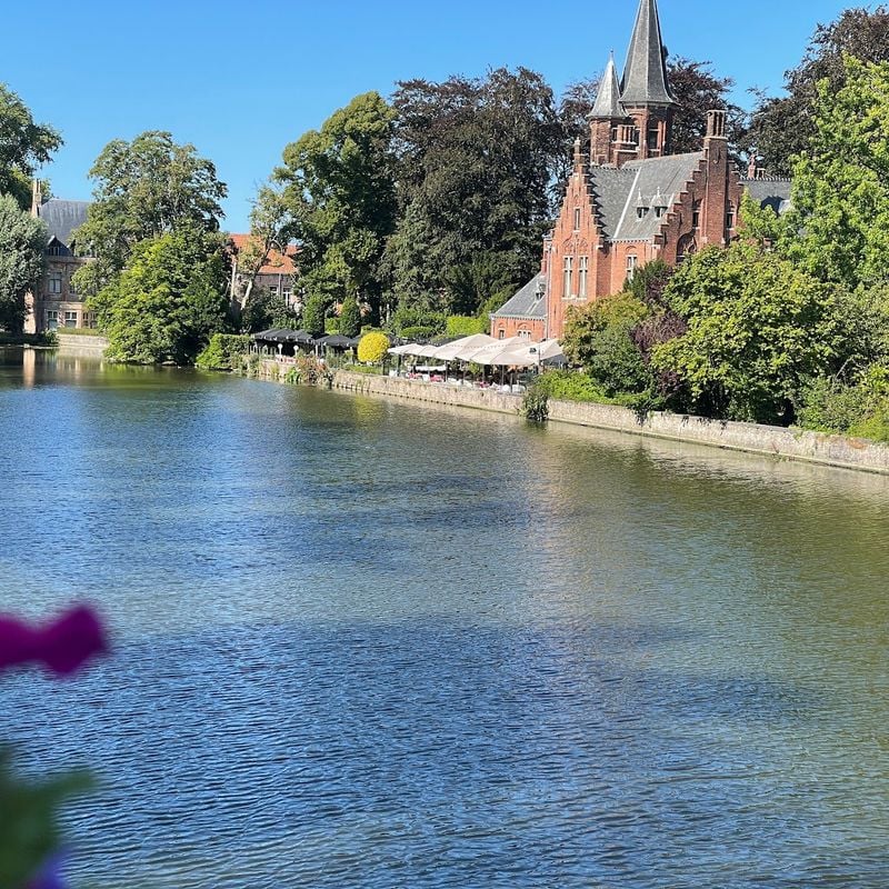 Minnewaterpark - Parc public à Bruges, Belgique