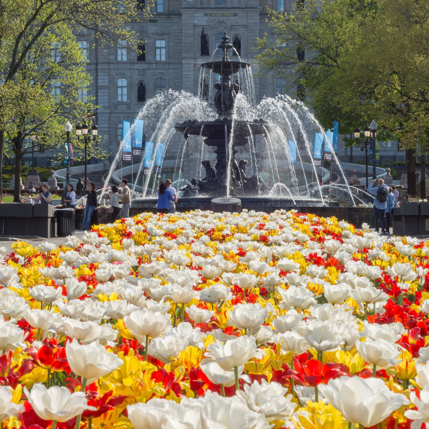 Fontaine de Tourny - Fuente monumental frente al Parlamento en Quebec ...