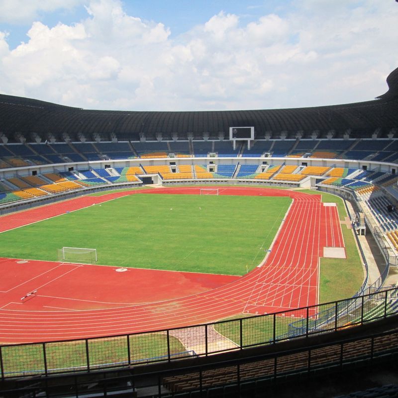 Stadion Gelora Bandung Lautan Api - Stadion piłkarski w dzielnicy ...